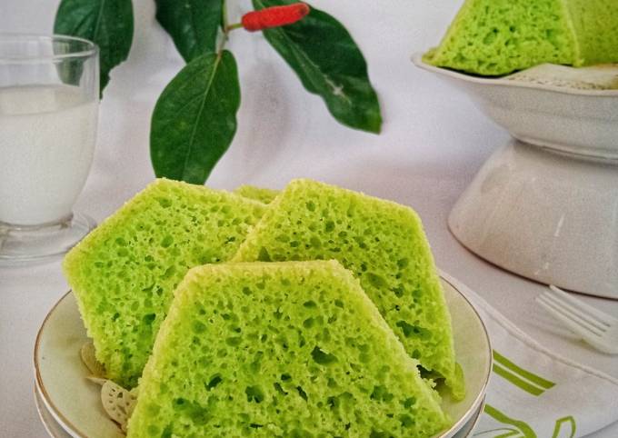 Resep Bluder Tape Beras Ketan Pandan Kukus oleh iiswatizain - Cookpad