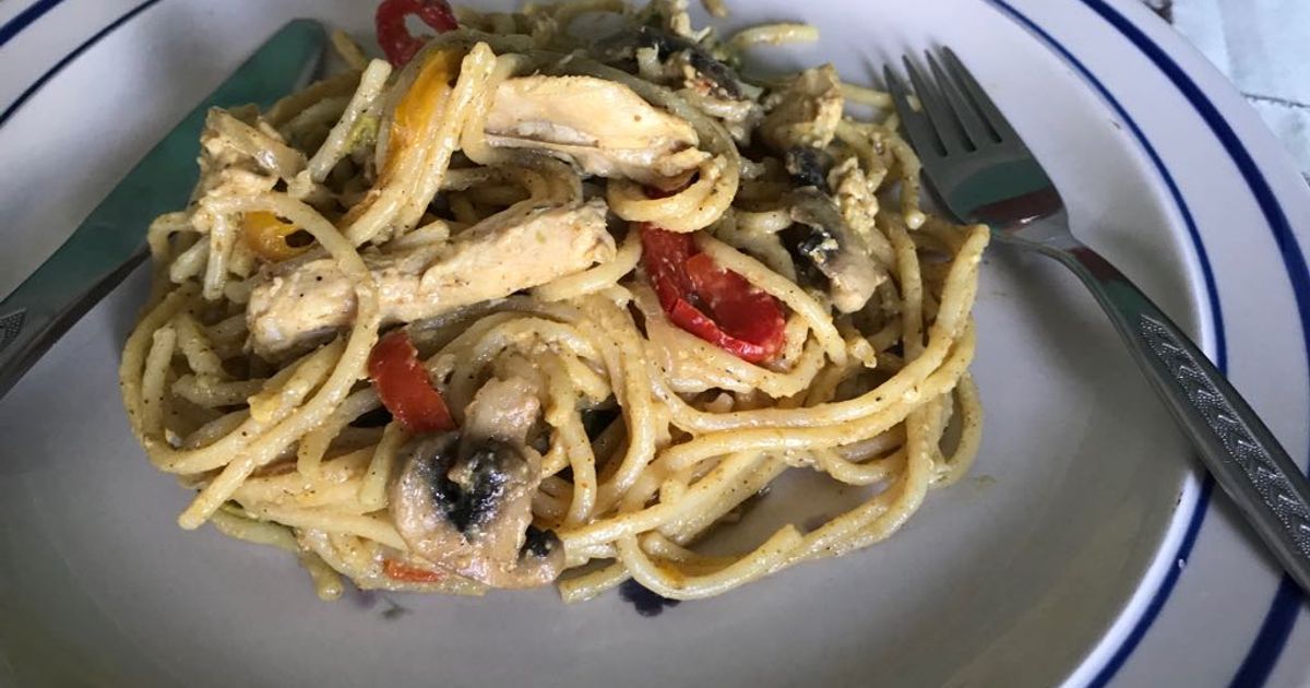 Spaghetti And Chicken Strips Recipe by Tshepiso L - Cookpad