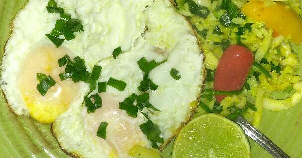 Huevos Estrellados Con Arroz Mixto Receta de Onelia Rocsa Santos- Cookpad