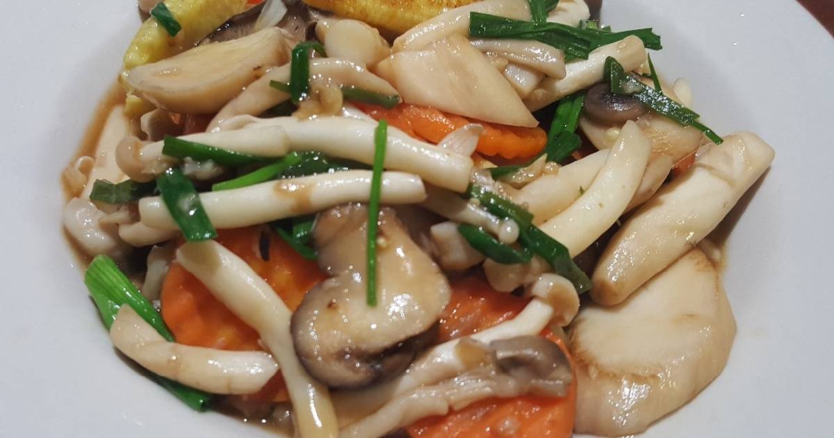 สูตร ผัดเห็ดรวมมิตร โดย รัตน์ (Rat Sri) - Cookpad