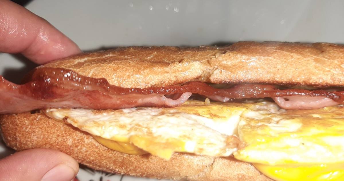 Sándwich de huevo y tocino - 23 recetas caseras- Cookpad