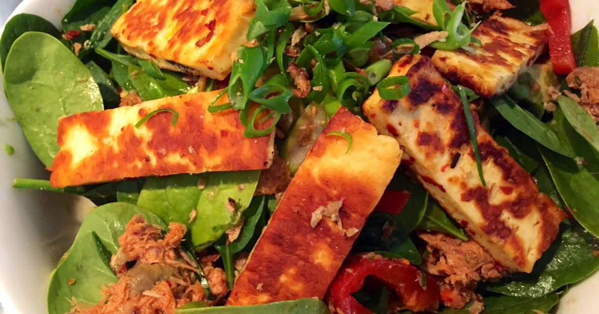 Chilli Halloumi And Tuna Salad Recipe by Ashlee - Cookpad
