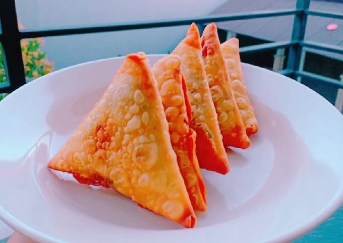 Resep Samosa Ayam oleh Stroberi - Cookpad