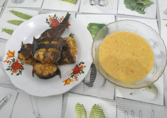 Resep Pecak lele oleh Lie Leylan - Cookpad
