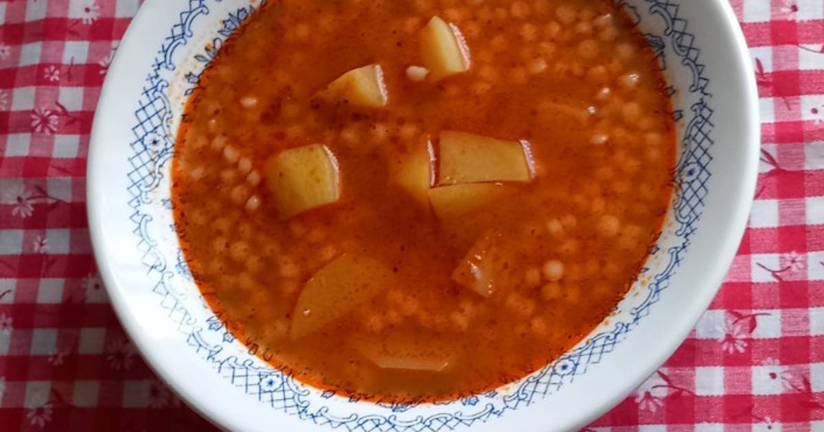 Egyszerű és házias leves receptek: Kitűnő és finom levesek