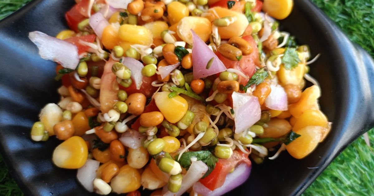 Sweetcorn Mung Bean Sprout Salad Recipe by Chef Tripti Saxena - Cookpad