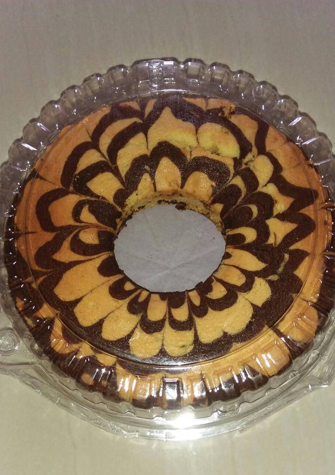 Resep Marmer Cake (Bolu Tulban rasa Mocca) oleh Ummu Azzahra - Cookpad