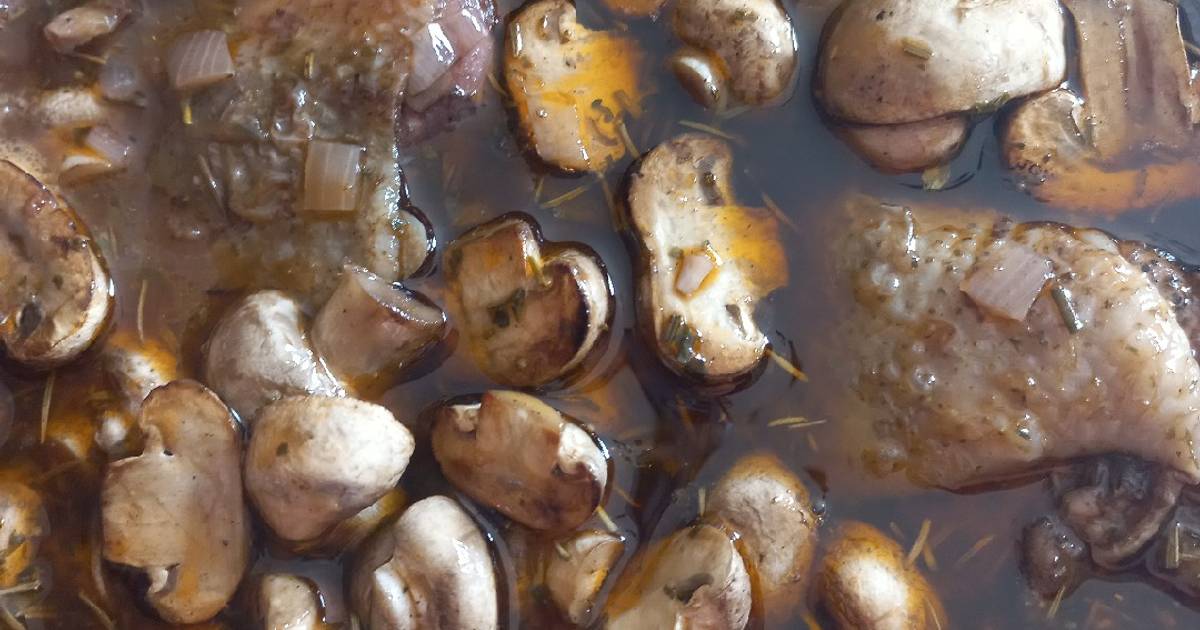 Chicken Potjie with Mediterranean Spices Recipe by Sean Strydom - Cookpad