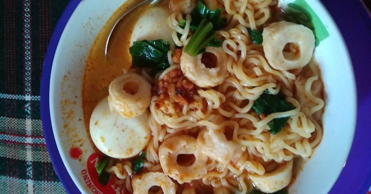 Resep MiewaSalur (mi kuah,chikuwa,Sawi,telur) oleh Faridha - Cookpad