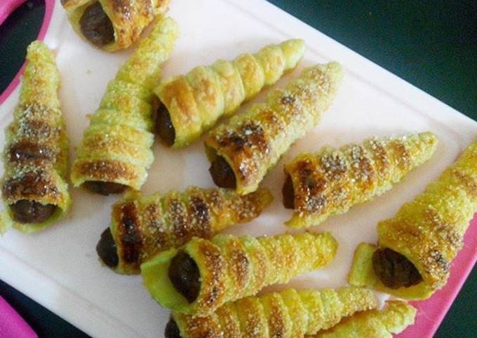 Resep Cream Horn Pastry (isi fla coklat) oleh Noviany Rumba - Cookpad