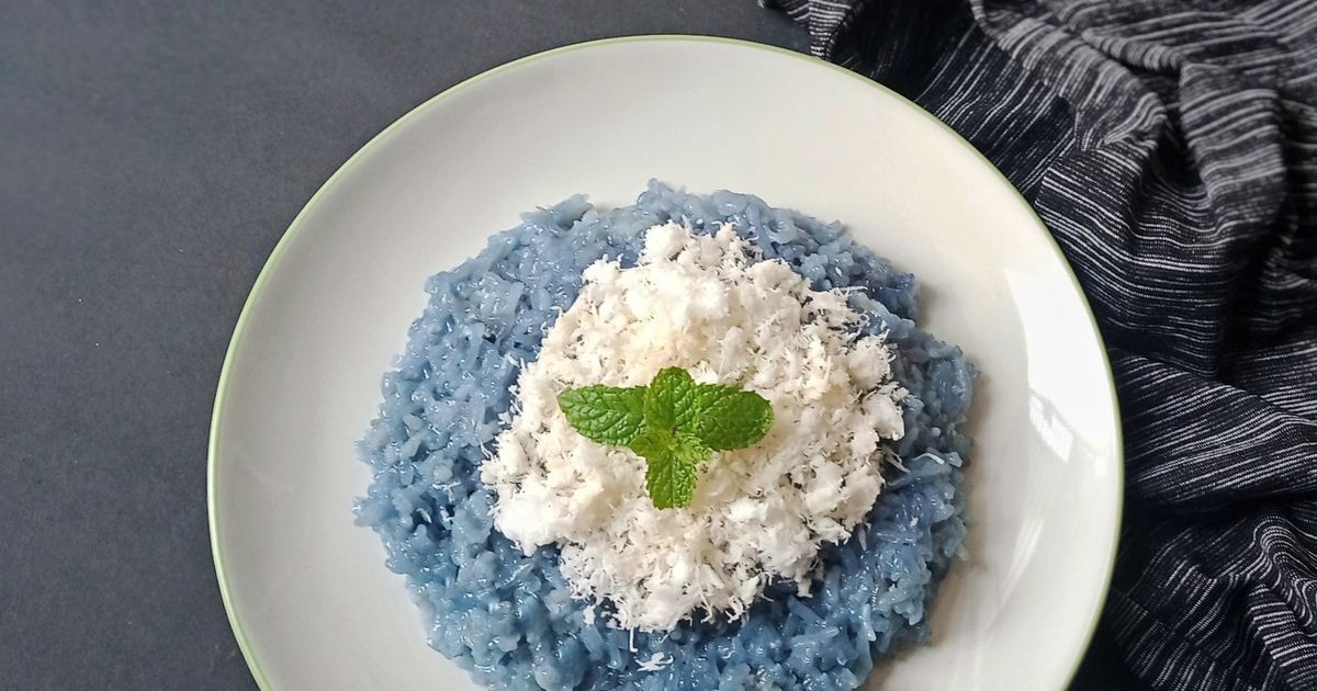Resep Ketan Urap Bunga Telang oleh DyahWuLan Bae - Cookpad