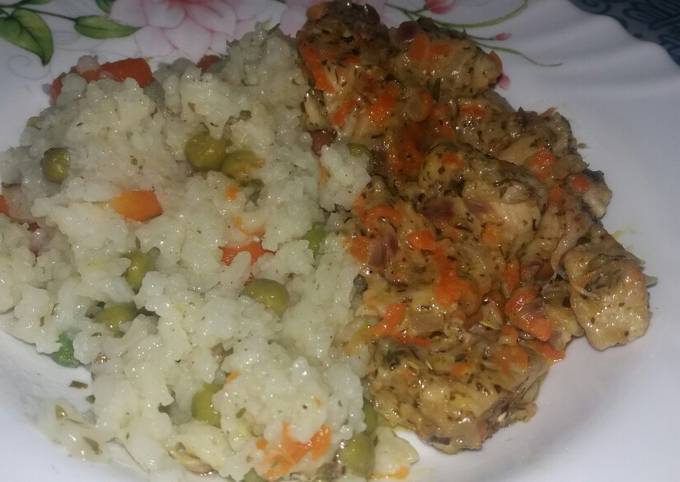 Zöldfűszeres csirkemell rizibizi-vel | LOcto🙂 receptje - Cookpad receptek