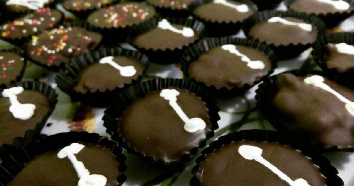 Resep Chonut Baymax (Kue choco peanut) oleh Mega Anugrah - Cookpad