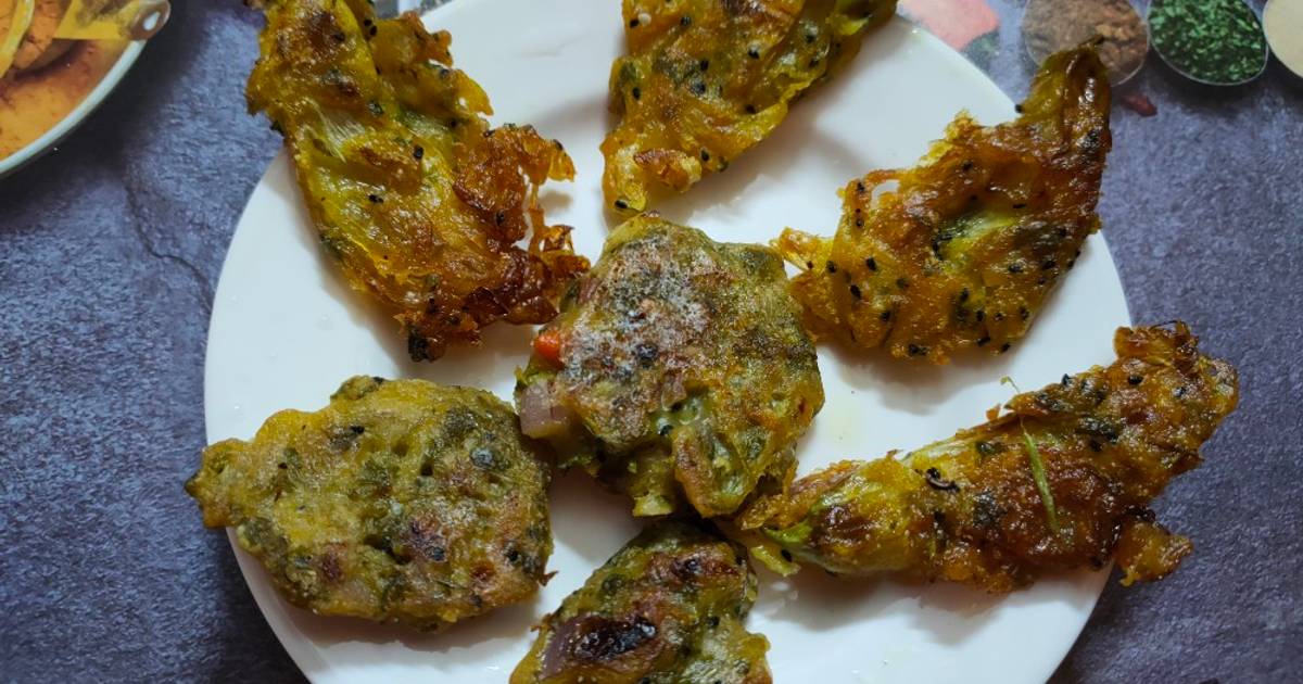 Sanchita Das(Titu) বানিয়েছেন বক ফুল ও ধনে পাতার বড়া(bok ful o dhone ...