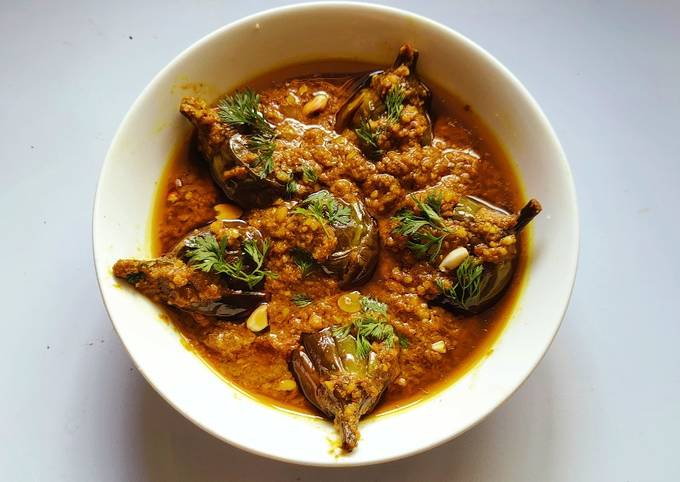 Baigan Masala Recipe Recipe by FOOD TRAILER - Cookpad
