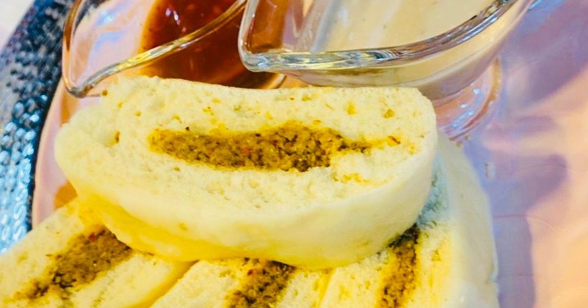 Siddu Walnuts Stuffed Steamed Bread Recipe by Divya Goel - Cookpad