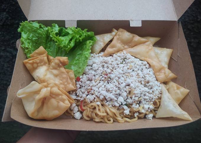 Resep 6. Mie gacoan simple oleh Sri Wahyuni - Cookpad