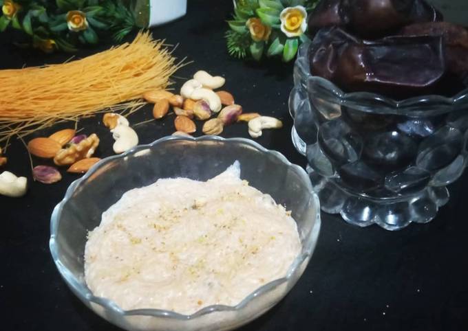Khajoor sawaiyan (dates vermicelli) Recipe by Sana Fatima - Cookpad