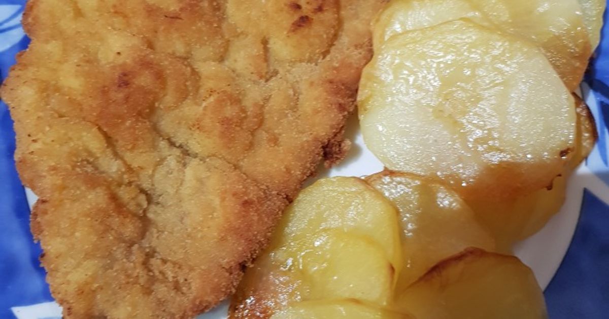 Rántott Hús Vajas Krumplival | Maria Izingné Varga receptje - Cookpad ...