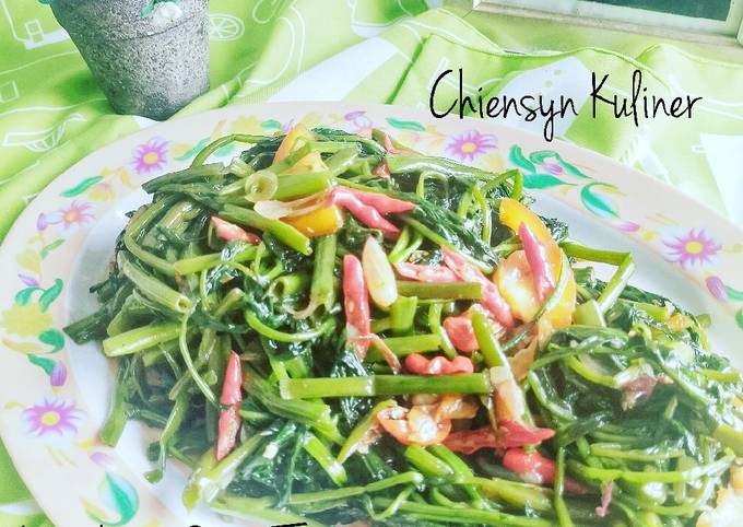 Resep Kangkung Saos Tiram Oleh Chiensyn Kuliner Cookpad