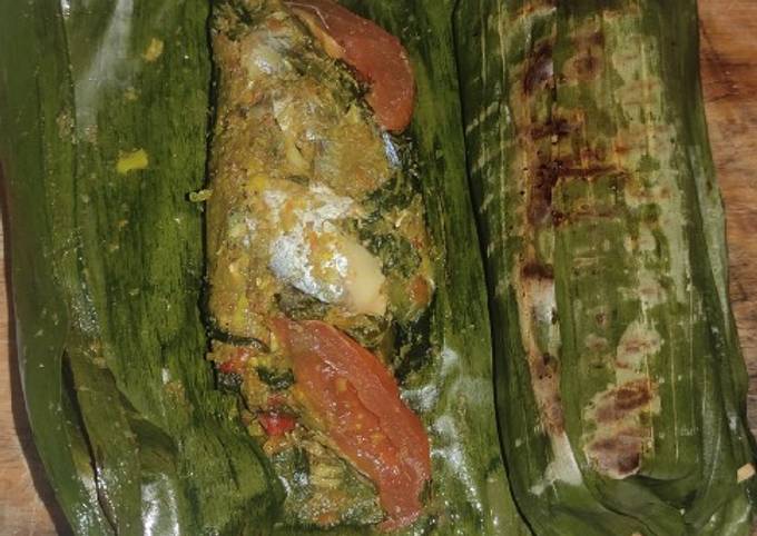 Resep Pepes Pindang Tongkol Daun Singkong Oleh Dw Aw Cookpad