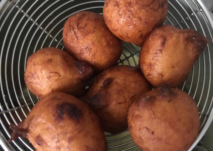 Fried Banana Balls / Jemput-jemput Pisang Recipe by cookwhenbored - Cookpad