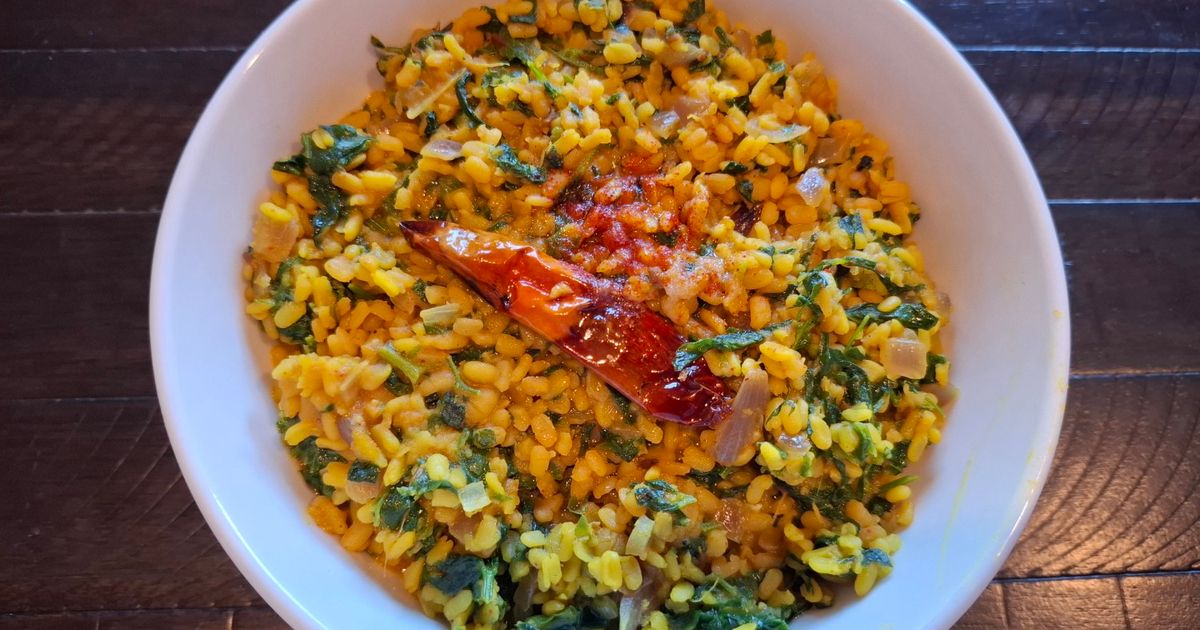 Methi Moong Dal Sabzi Recipe by Kumkum Chatterjee - Cookpad