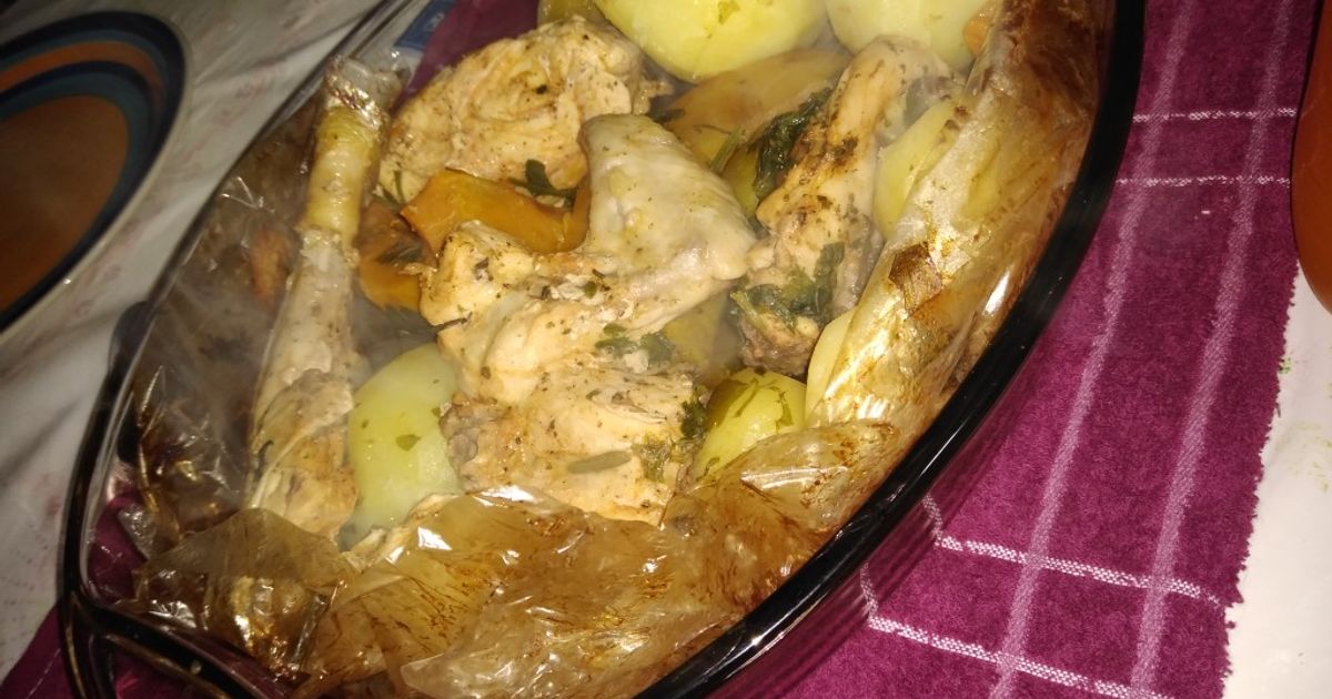 Pollo A La Bolsa Con Verduras😋😋 Súper Fácil 😁😁 Receta de Lore Kzk- Cookpad