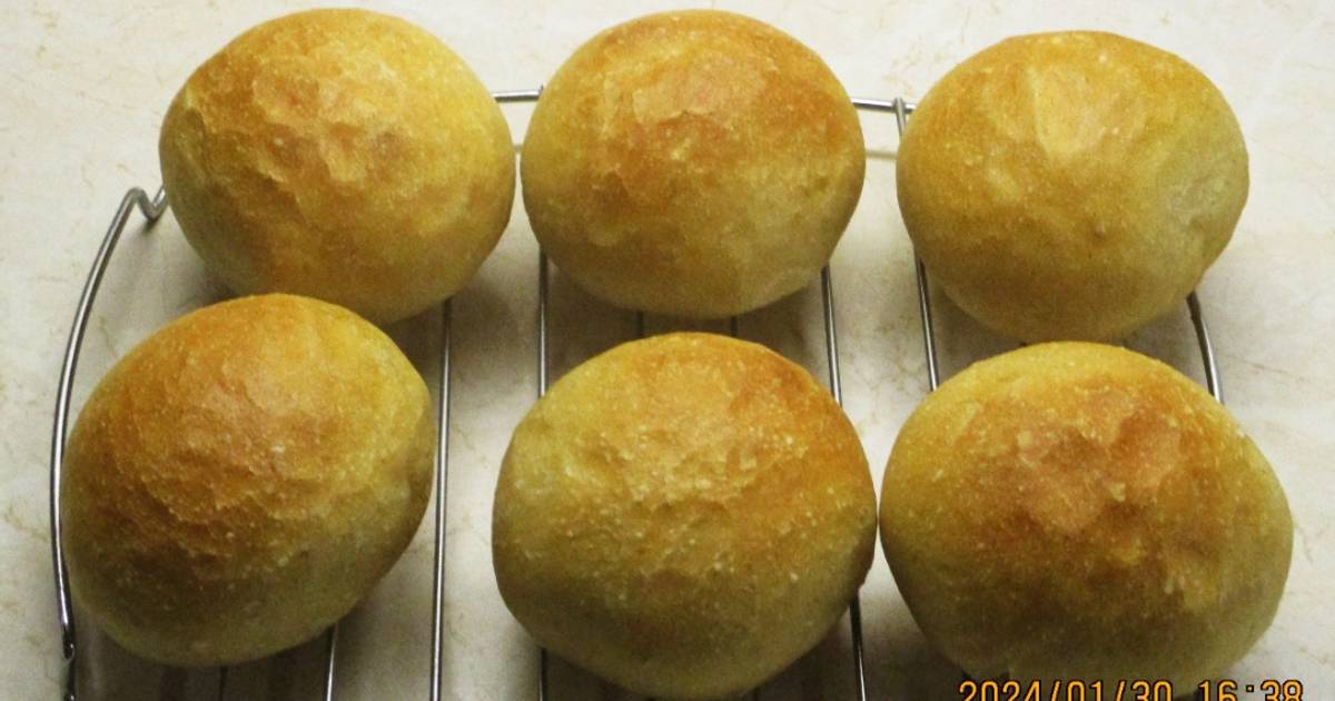 42 egyszerű és finom vizes zsemle recept - Cookpad receptek