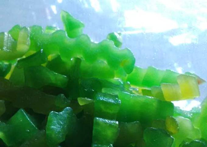 Resep Manisan Pepaya Basah Jahe Pandan oleh Laras Widayanti - Cookpad