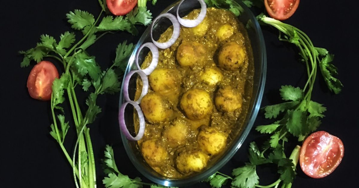 Dhaniya Aloo / Potato In Coriander Gravy Recipe by Sudipa Gope - Cookpad