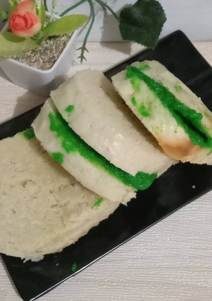 Resep Roti kukus Pontianak sarikaya pandan oleh Ratna Rasuan - Cookpad