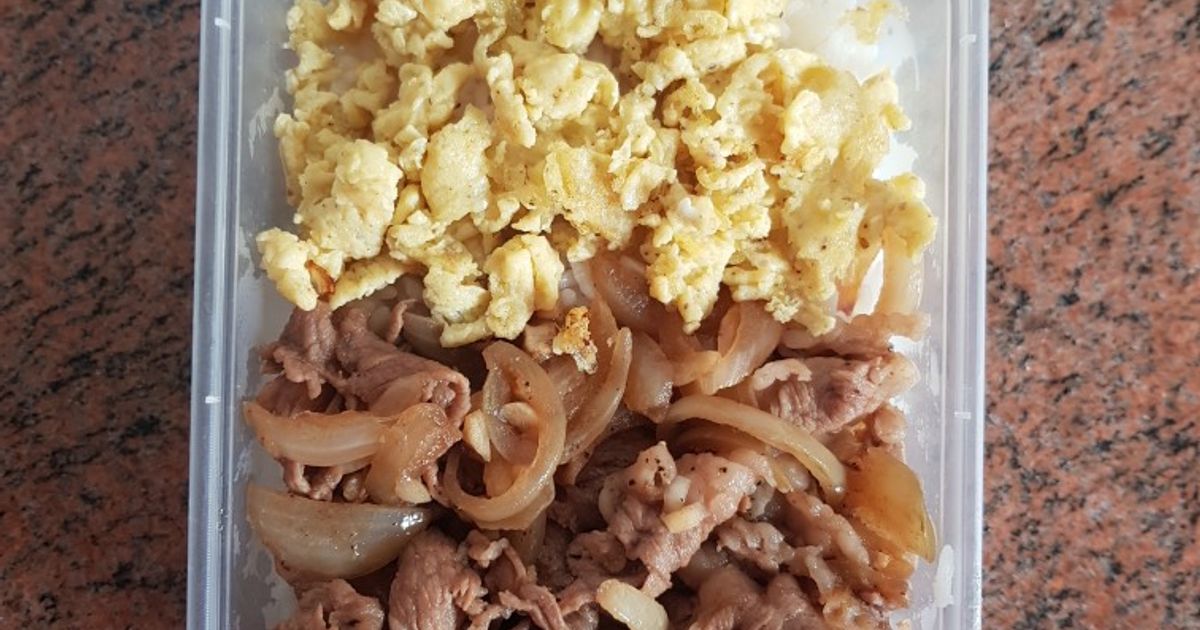 Resep Gyudon Yoshinoya With Scrambled Egg oleh Fiona Adrizka - Cookpad