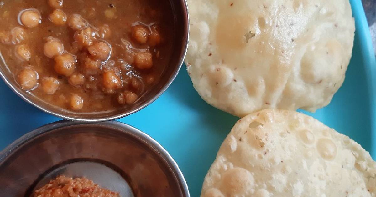 Maida poori Recipe by Reema Lalit Bajaj - Cookpad