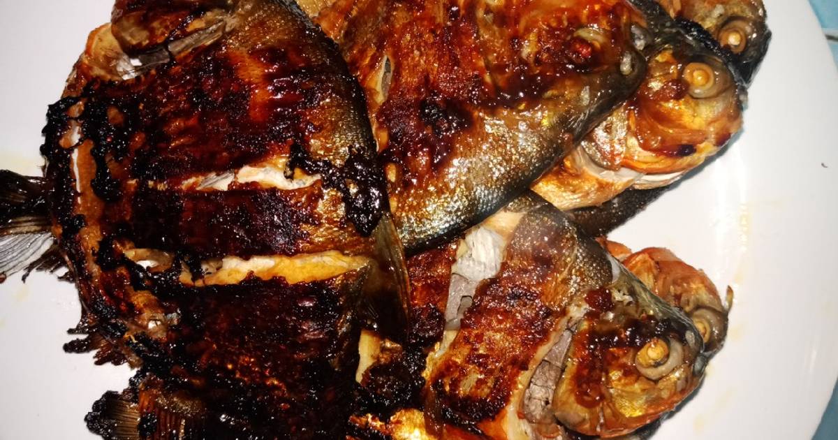 30 resep ikan bawal hitam bakar enak dan mudah - Cookpad