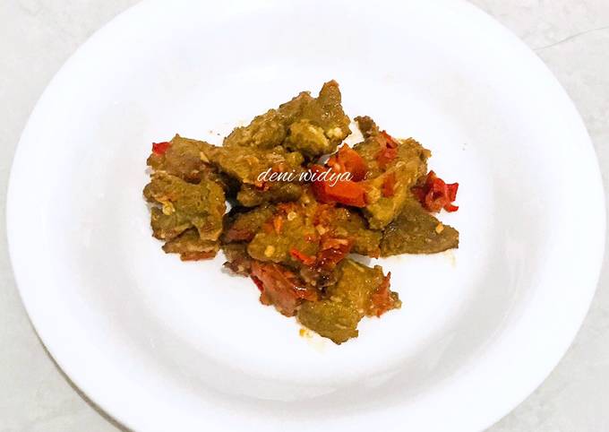 Resep Daging Sapi Cabe Merah oleh deni widya - Cookpad