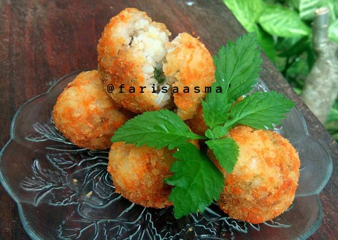 Resep Crispy Rice Ball oleh Farisa Asma' - Cookpad
