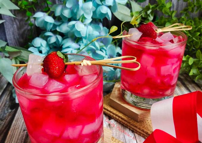 Resep 🇮🇩 Fanta Coco Drink Merah Putih 🇮🇩 oleh Bunda Pashalenko - Cookpad