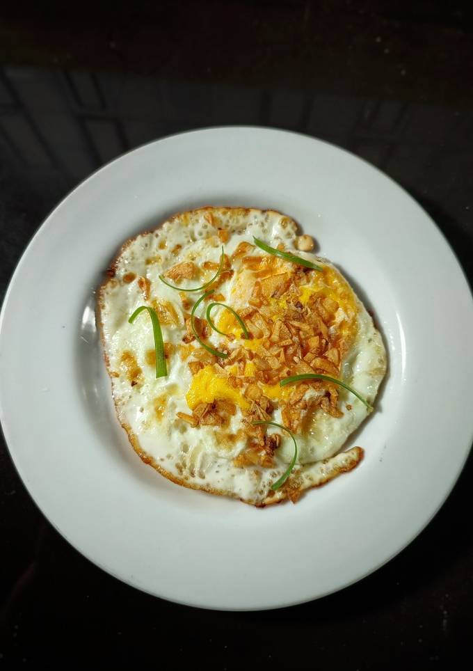 Resep Telur Ceplok Bawang Putih oleh Asriwida - Cookpad