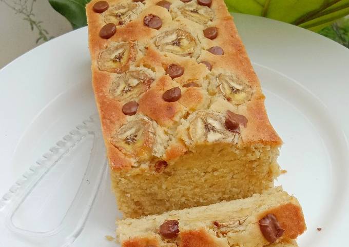 Resep Bolu pisang choco chip oleh ratna putri - Cookpad