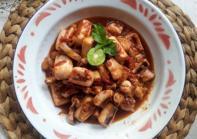 Resep Cumi Masak Pedas Asam Manis oleh Meieka - Cookpad