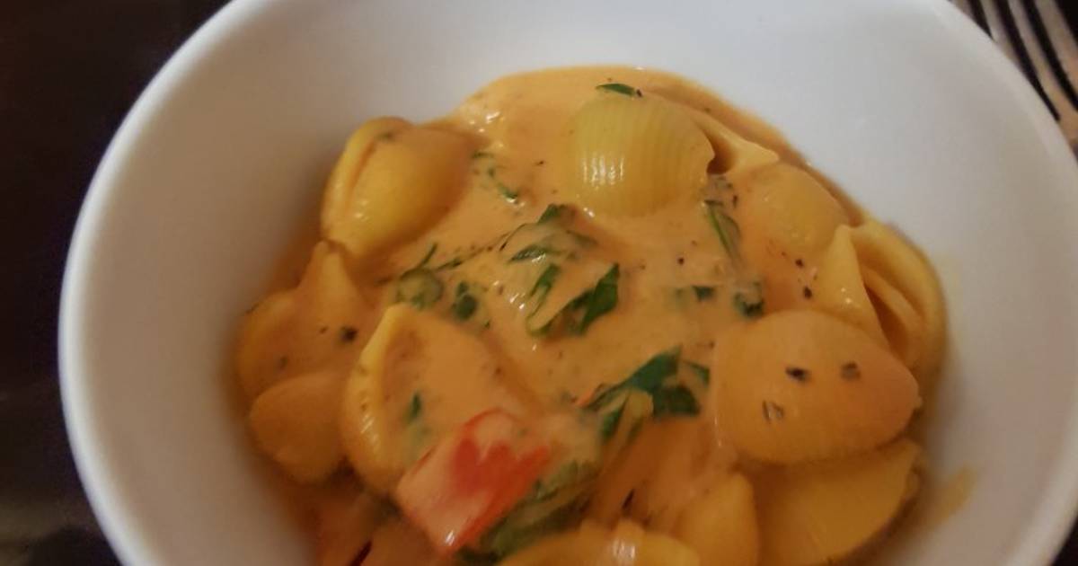 My Quick Tomato Pasta shells in 2 Cheese 😁 Recipe by Maureen 😀 - Cookpad