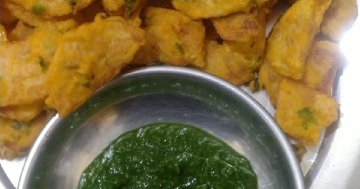 बेसन की पकौड़ी (Besan Ki Pakodi Recipe In Hindi) रेसिपी बनाने की विधि ...