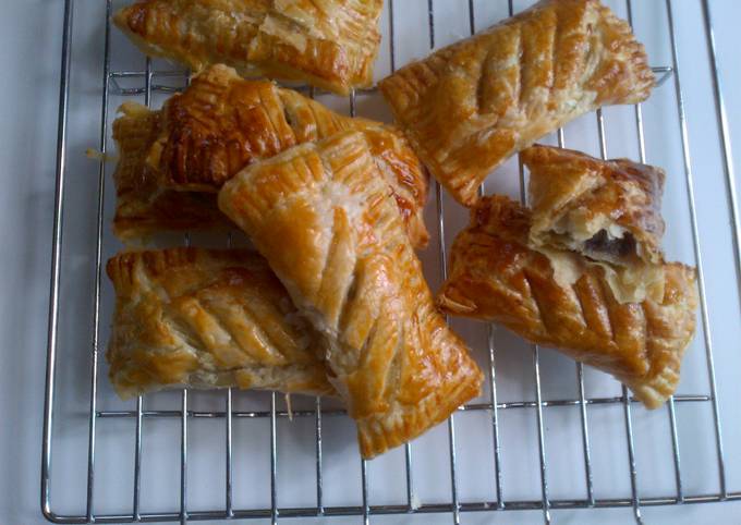 Resep Pie apel kulit instant oleh Nur Sabatiana - Cookpad