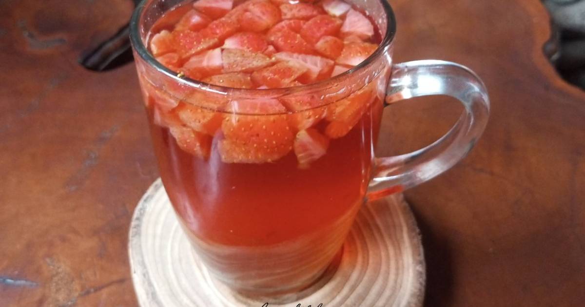 Resep Teh hangat Strawberry oleh anisatur raehan - Cookpad