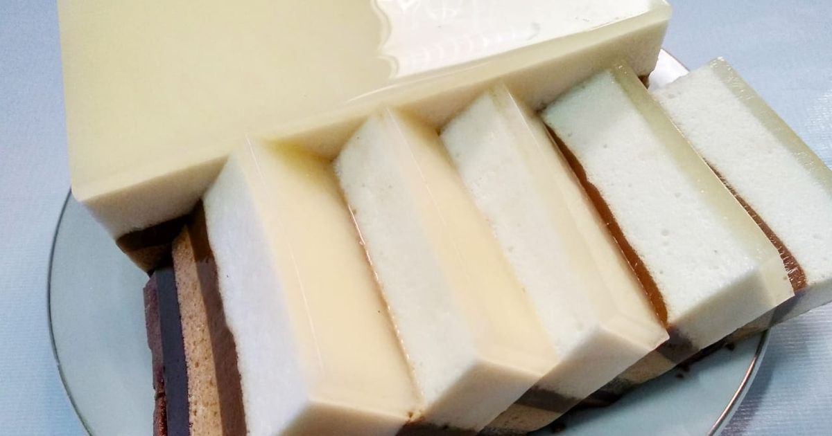 Resep Puding Lapis Busa 3 Rasa (Sukoco) oleh Uli's Kitchen - Cookpad