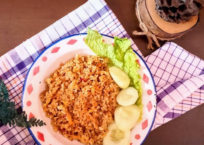 Resep Nasi Goreng Terasi oleh cintokosari - Cookpad