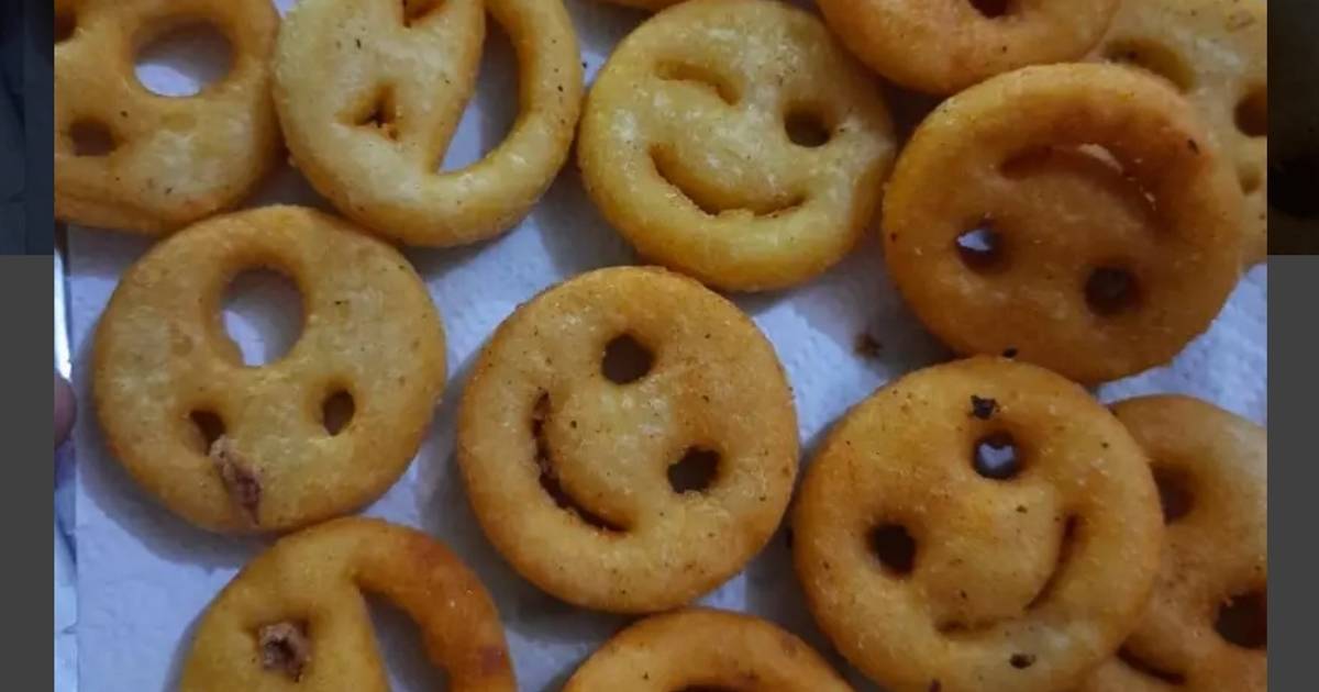 Fried Smiles Recipe by Madhu kapur - Cookpad