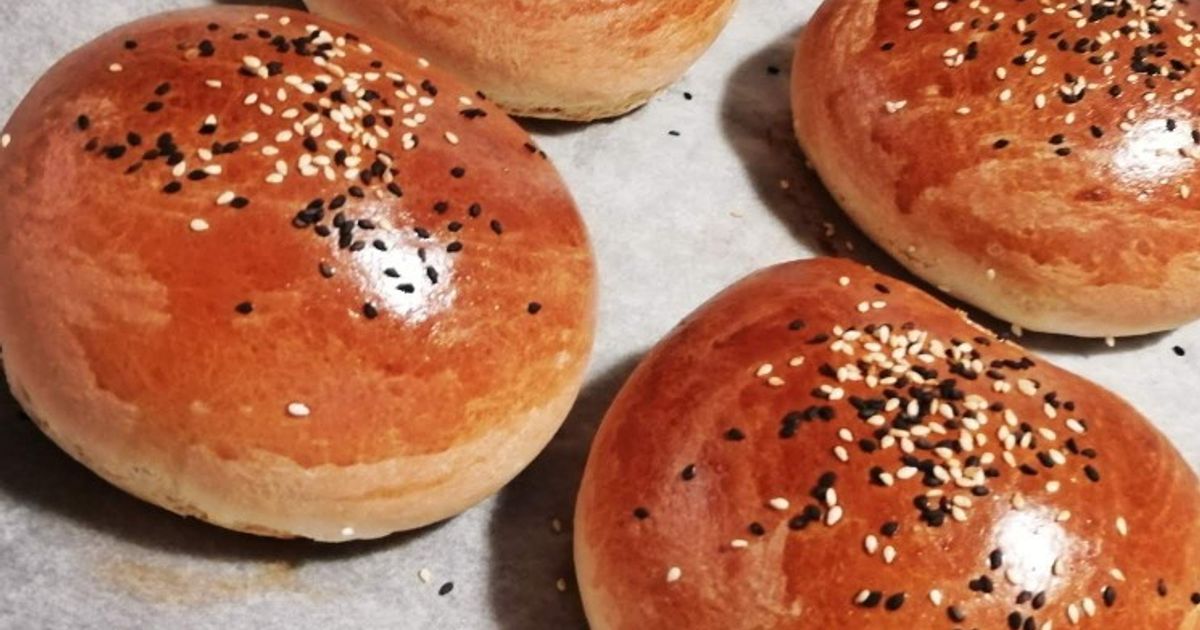 Hamburger Zsemle 🍔 | Dorci receptje - Cookpad receptek