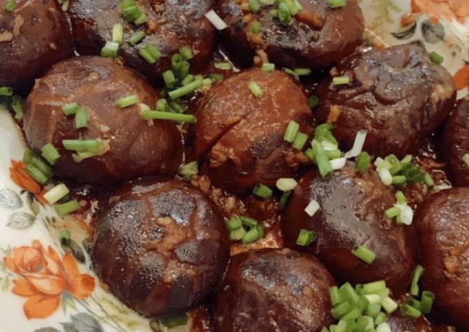 Resep Jamur Saus Asin/ Vegetarian Abalone oleh JessMel - Cookpad